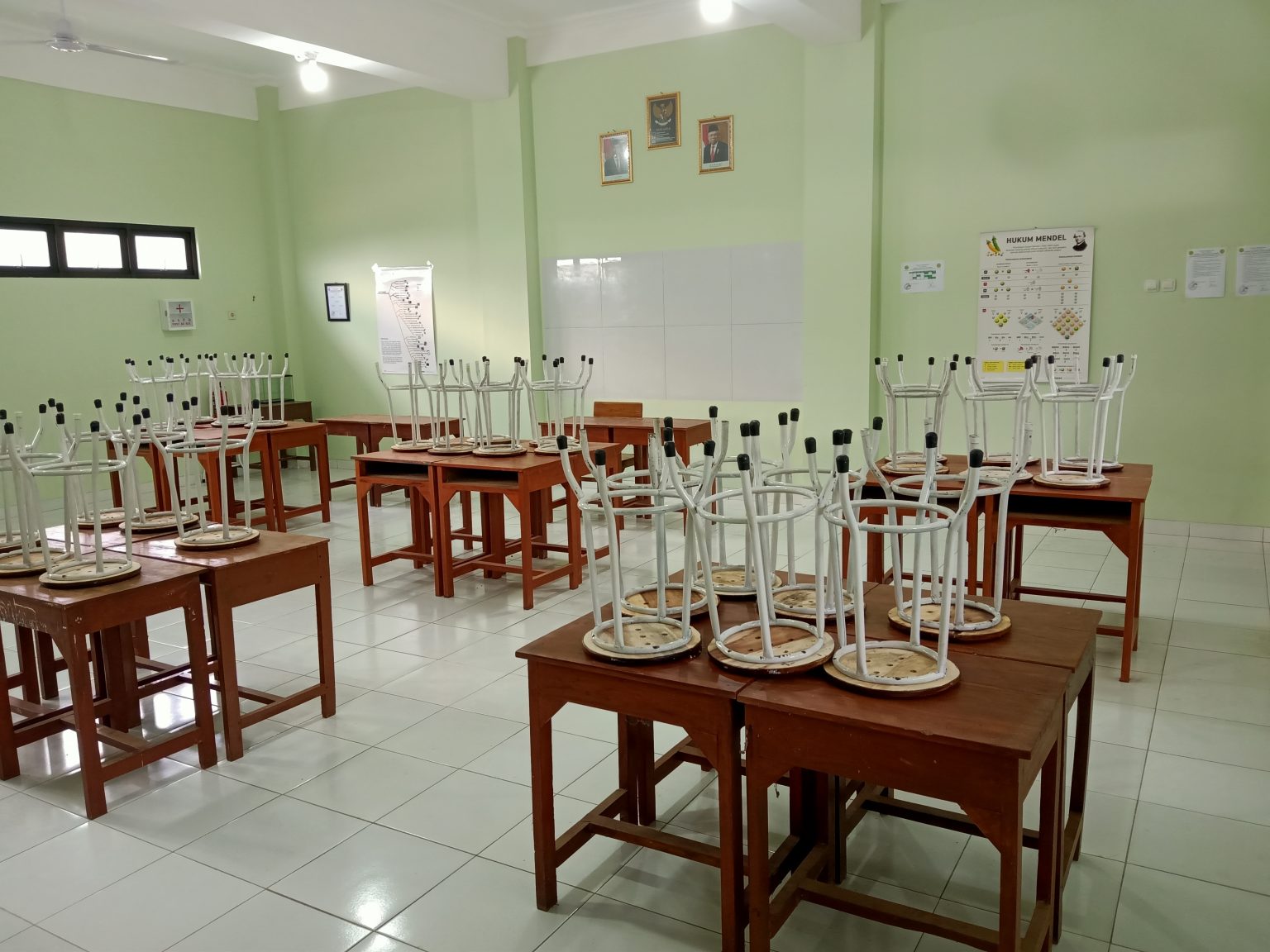 Laboratorium Biologi – Pondok Tahfidz Yanbu Menawan Kudus